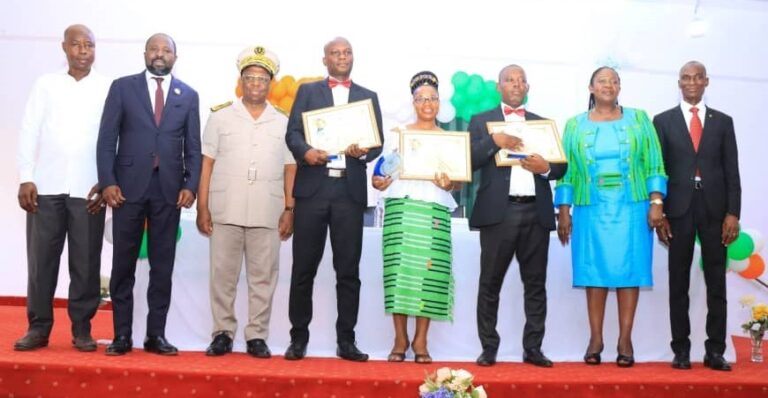 Côte d’Ivoire – AIP / Dimbokro : les meilleurs agents de la direction ...