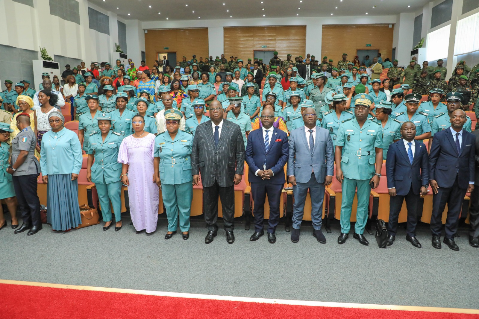 Côte d’Ivoire-AIP/ Laurent Tchagba réaffirme son engagement en faveur du leadership féminin au ...