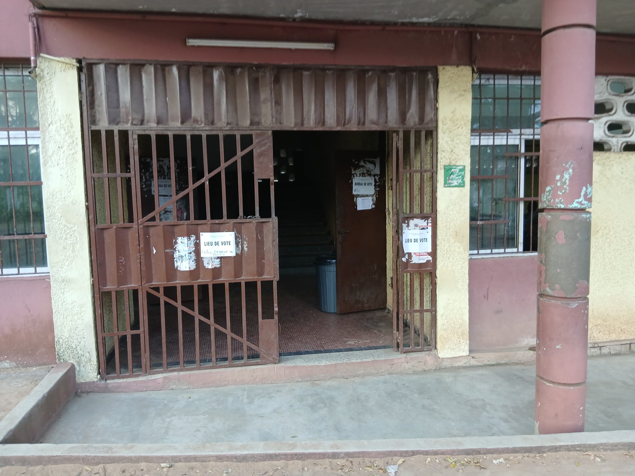 Côte d’Ivoire-AIP/ Présidentielle 2025: peu d’affluence dans des ...