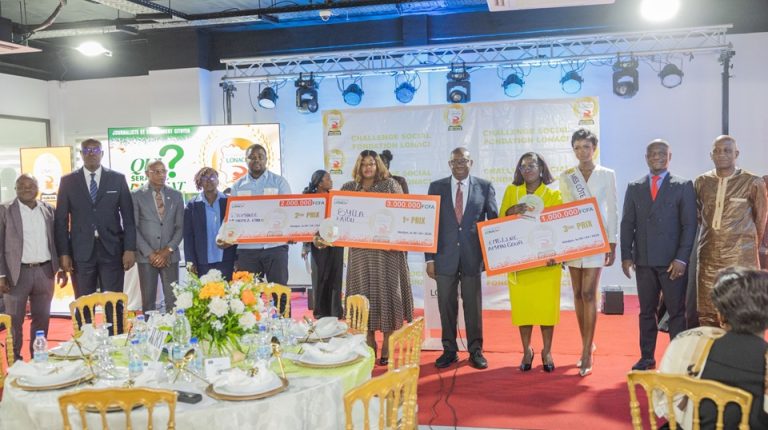 Côte d’Ivoire-AIP/ Fatou Sylla remporte le 1er prix de la 8e édition du ...